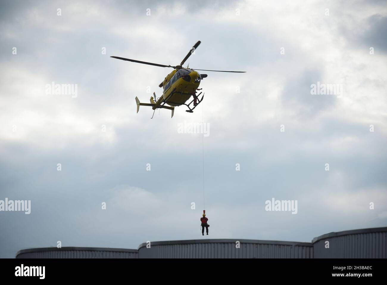Helicopter evacuation training hi-res stock photography and images - Alamy