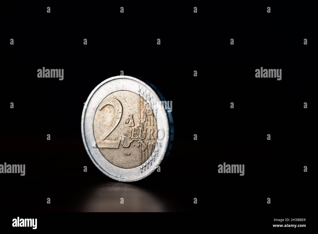 2 Euro coin with Europe Stock Photo - Alamy