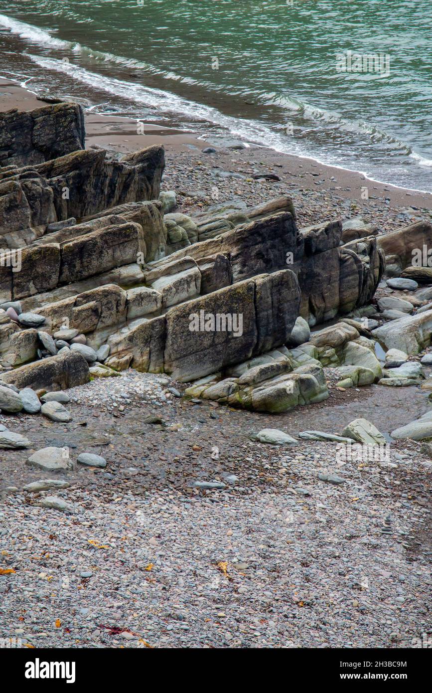 Rocky beach at Lee Bay between Woody Bay and Lynmouth on the North ...