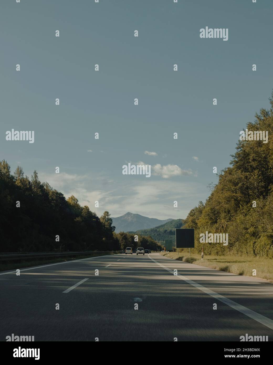 Highway ride hi-res stock photography and images - Alamy