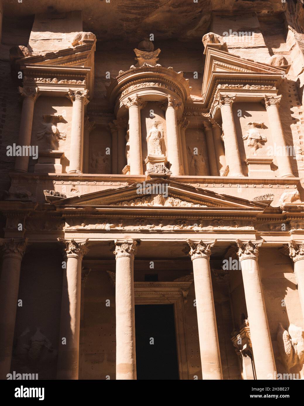 Jordan monuments hi-res stock photography and images - Alamy