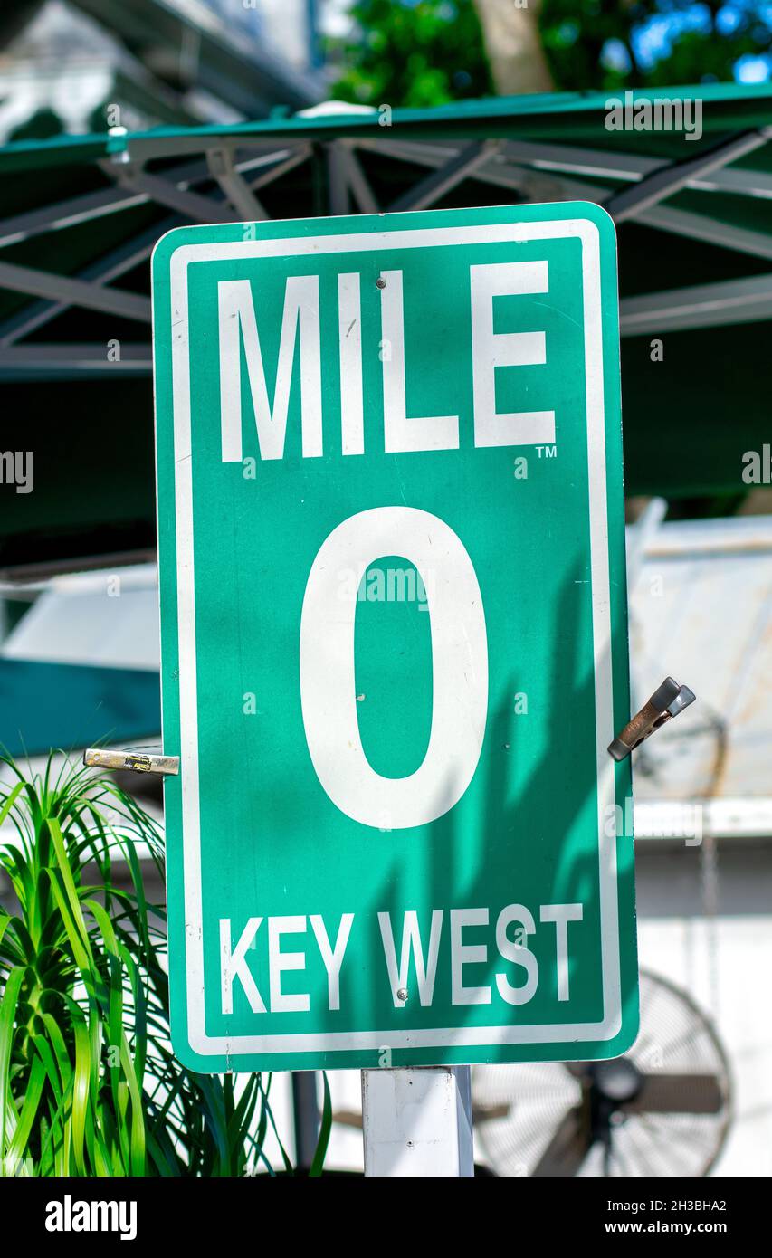 Key west road sign hi-res stock photography and images - Alamy