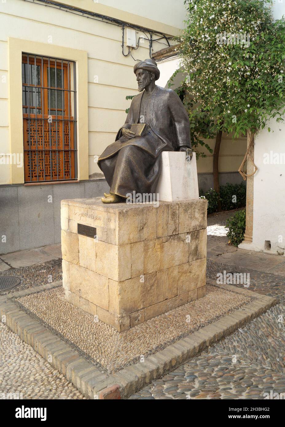 Monument to Moses ben Maimon, commonly known as Maimonides, Jewish ...