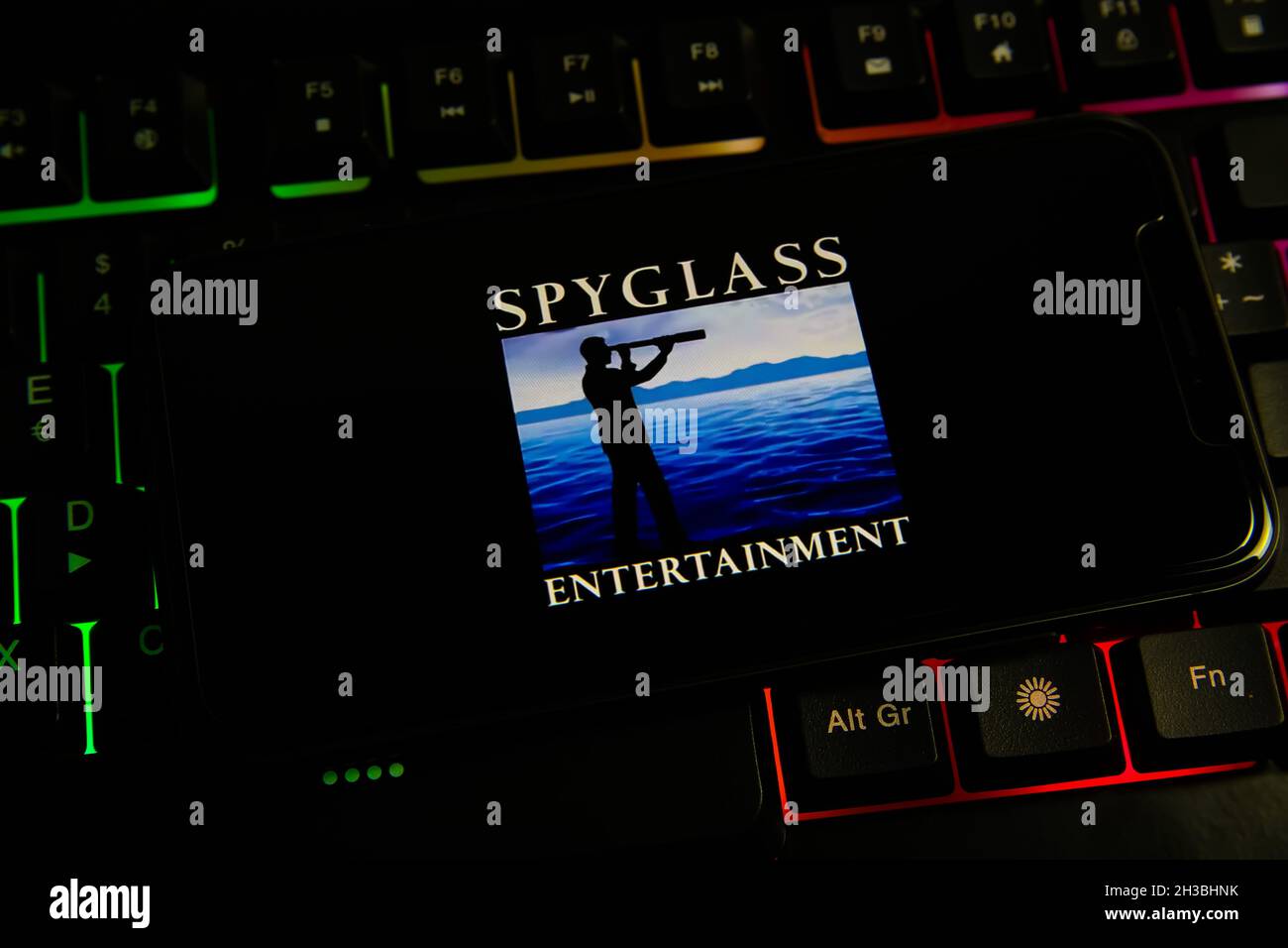 Pictures spyglass hi-res stock photography and images - Alamy