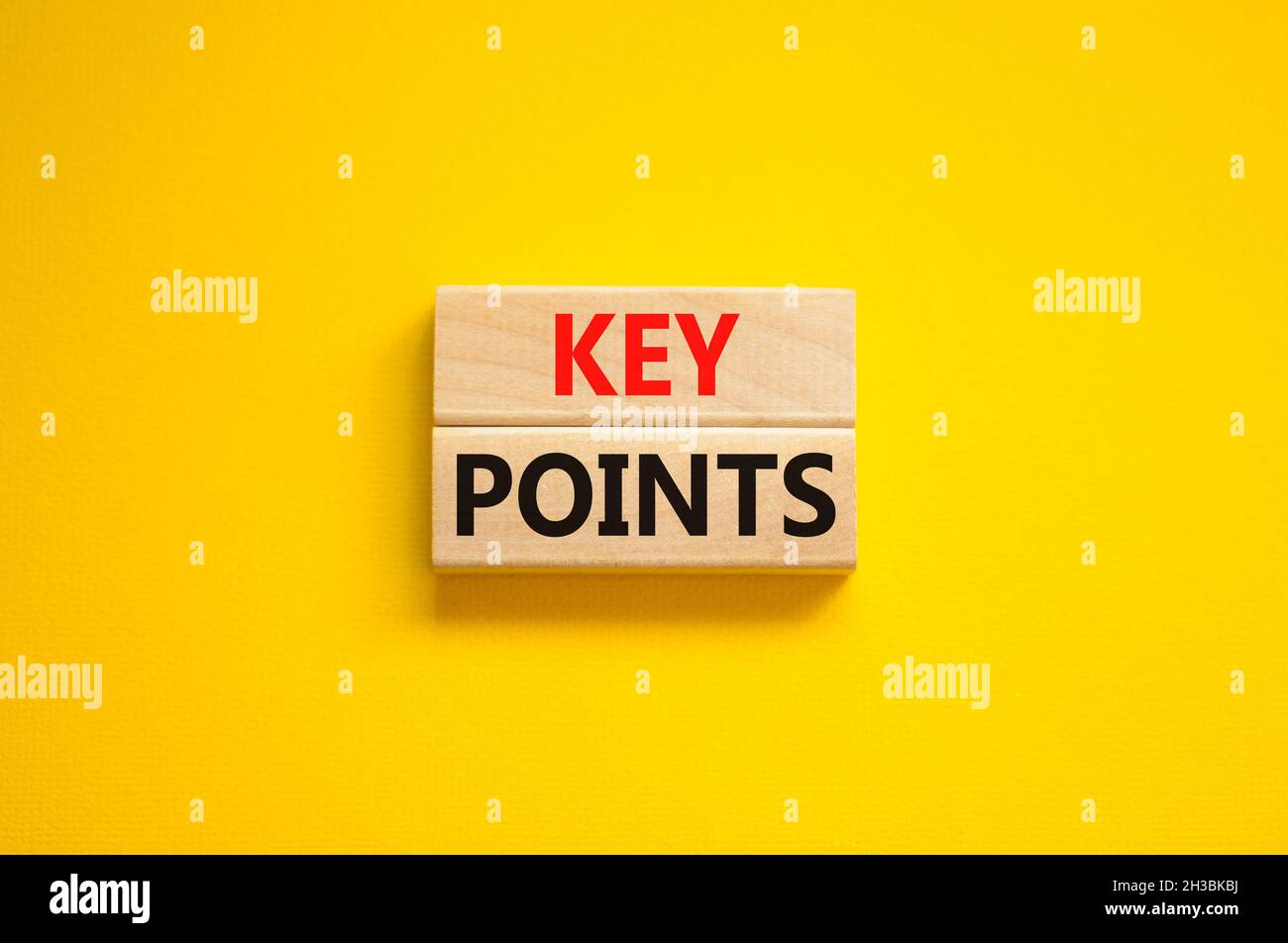 Time to key points symbol. Concept words Key points on wooden blocks on ...