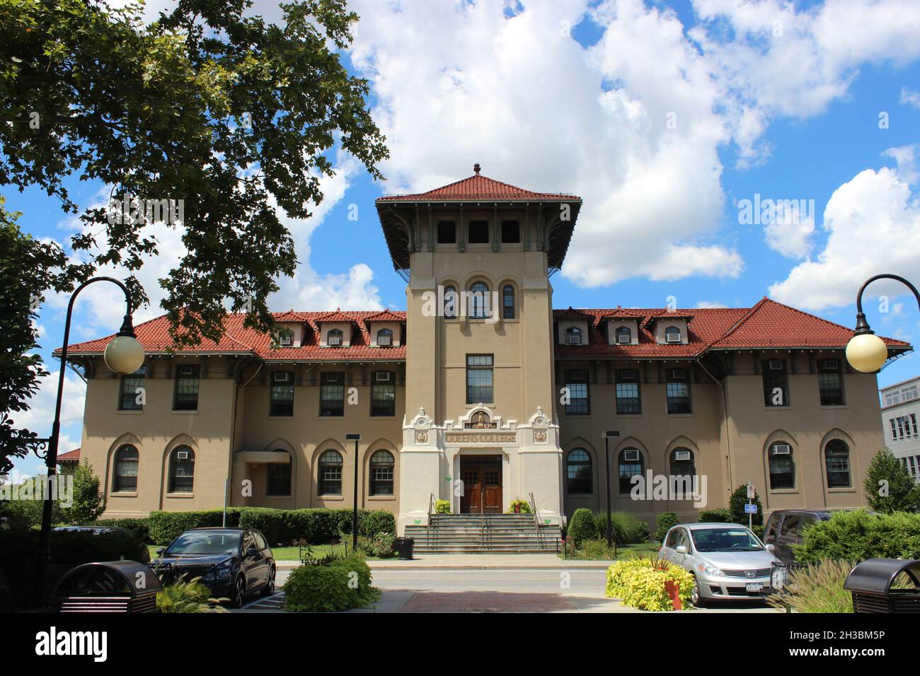 Jefferson Hall, Queens College, New York Stock Photo - Alamy