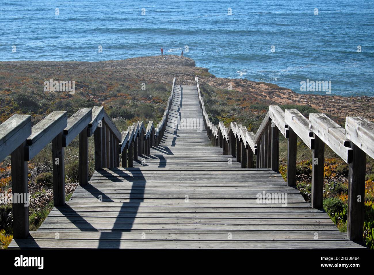 Wooden walkway over the cliffs in Aljezur. Costa Vicentina, Algarve ...