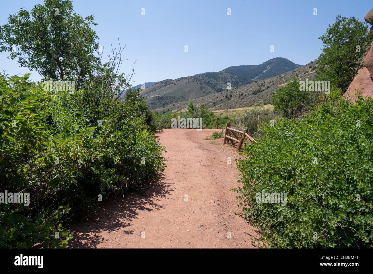 Trading Post Trail scenery at Red Rocks Park and amphitheater in ...