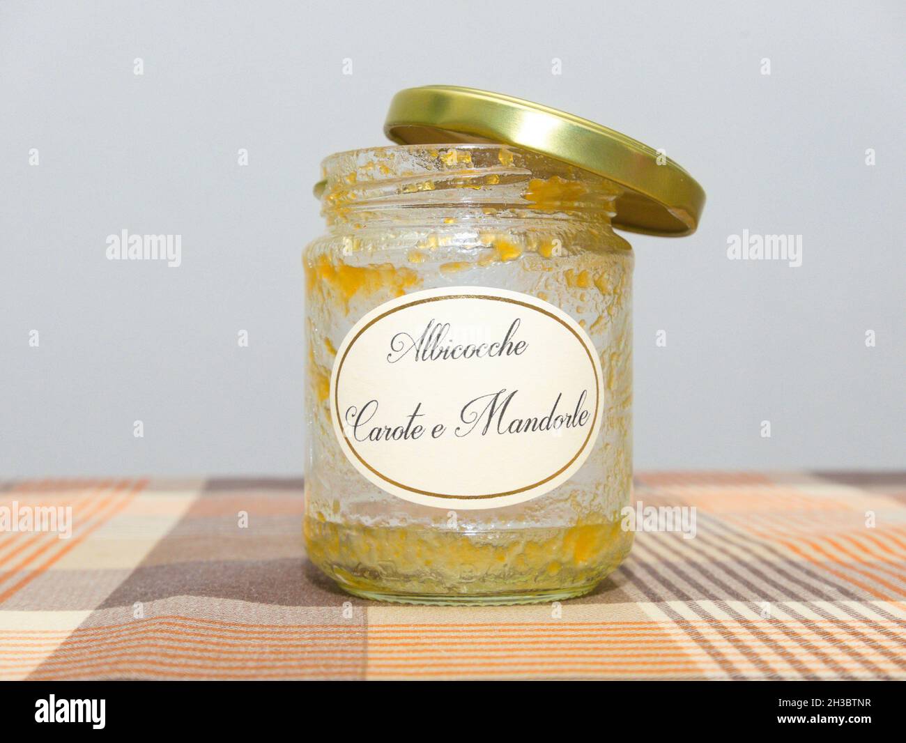 Glass jam jar empty hi-res stock photography and images - Alamy