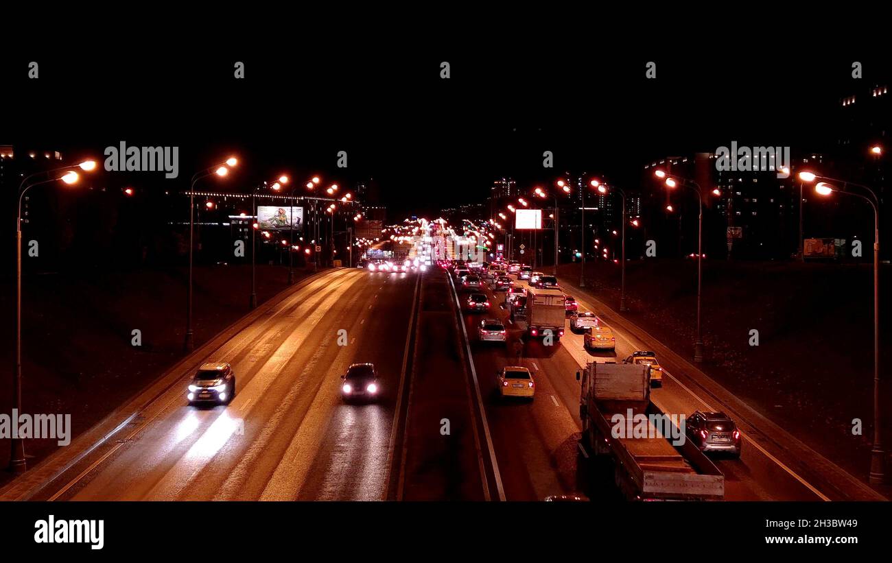 Traffic night on urban expressway hi-res stock photography and images ...