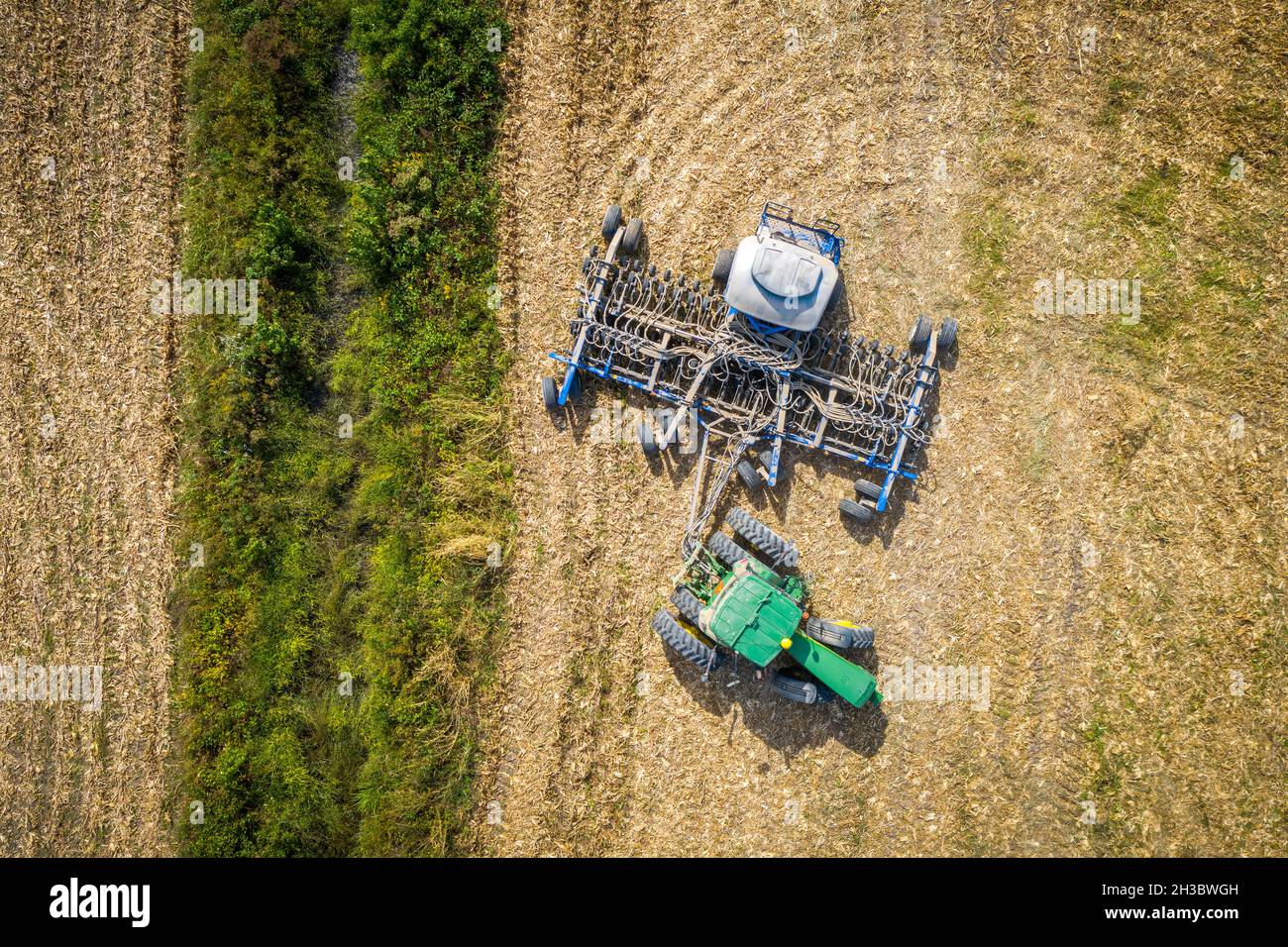 Cover crop planting after corn on Eastern Shore of Maryland Stock Photo ...