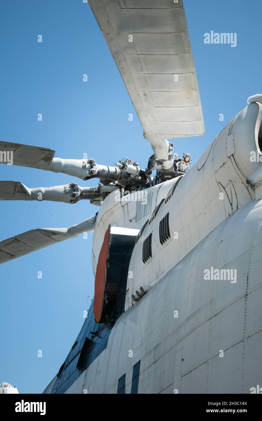 Helicopter payload hi-res stock photography and images - Alamy