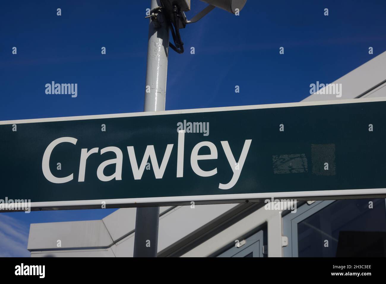 Crawley station sign hi-res stock photography and images - Alamy