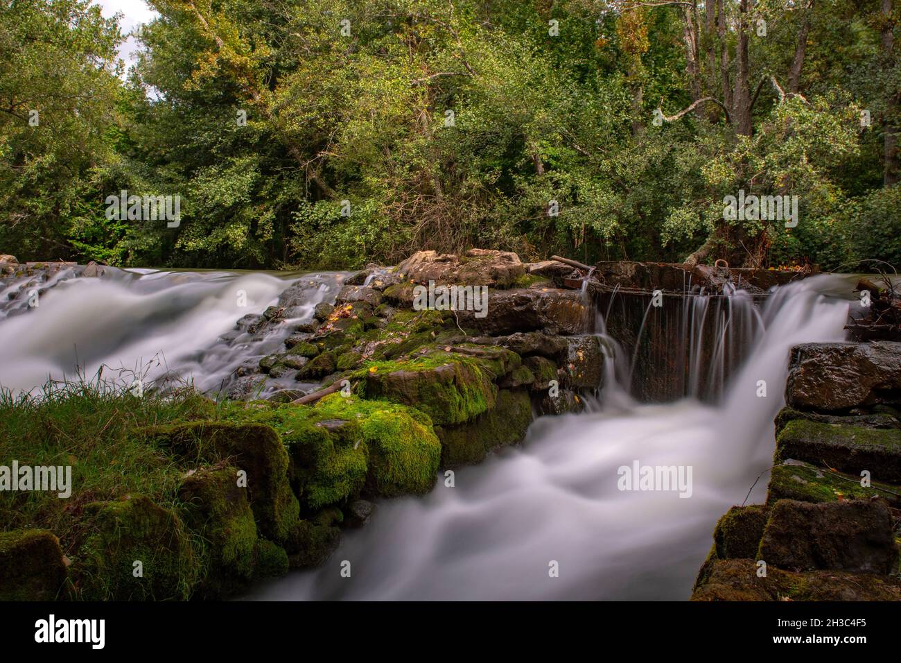 Miravet river hi-res stock photography and images - Alamy
