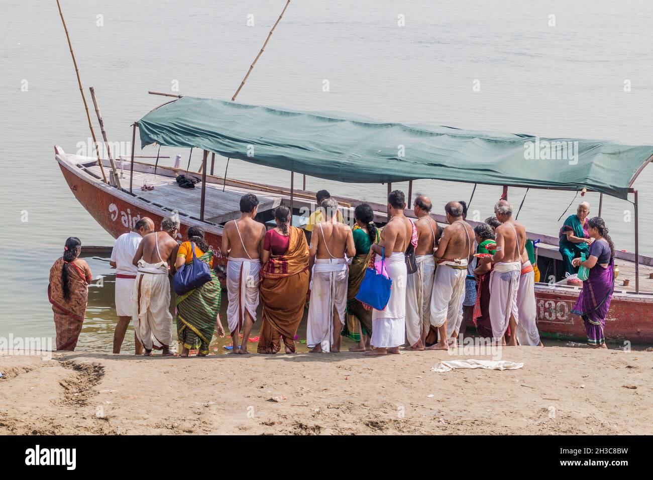Varanasi india ritual steps hi-res stock photography and images - Alamy