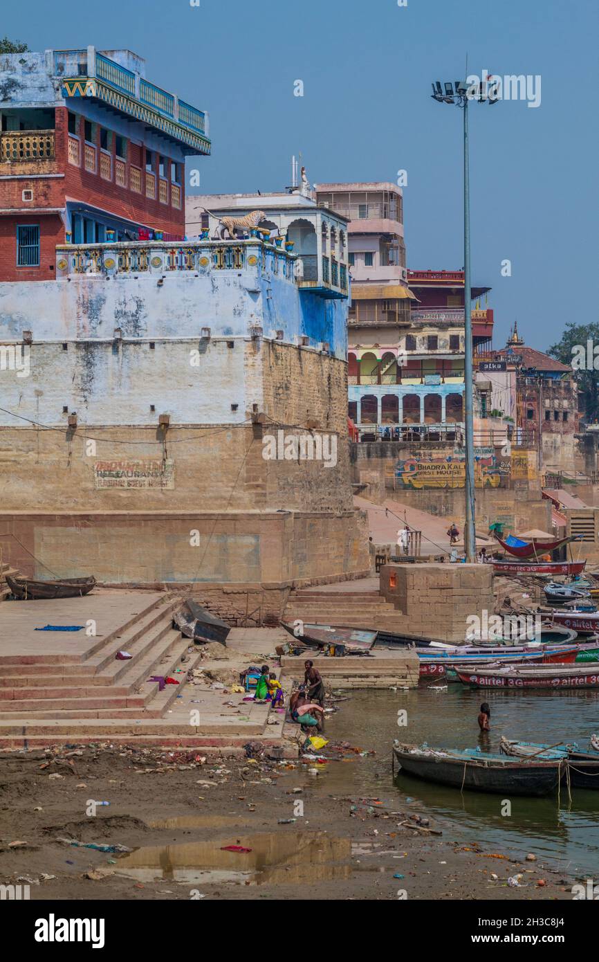 VARANASI, INDIA - OCTOBER 25, 2016: View of Ghats riverfront steps ...