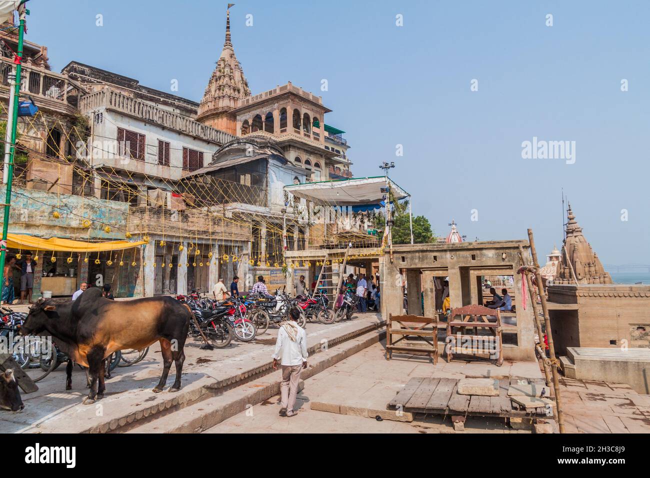 VARANASI, INDIA - OCTOBER 25, 2016: View of a Ghat riverfront steps of ...