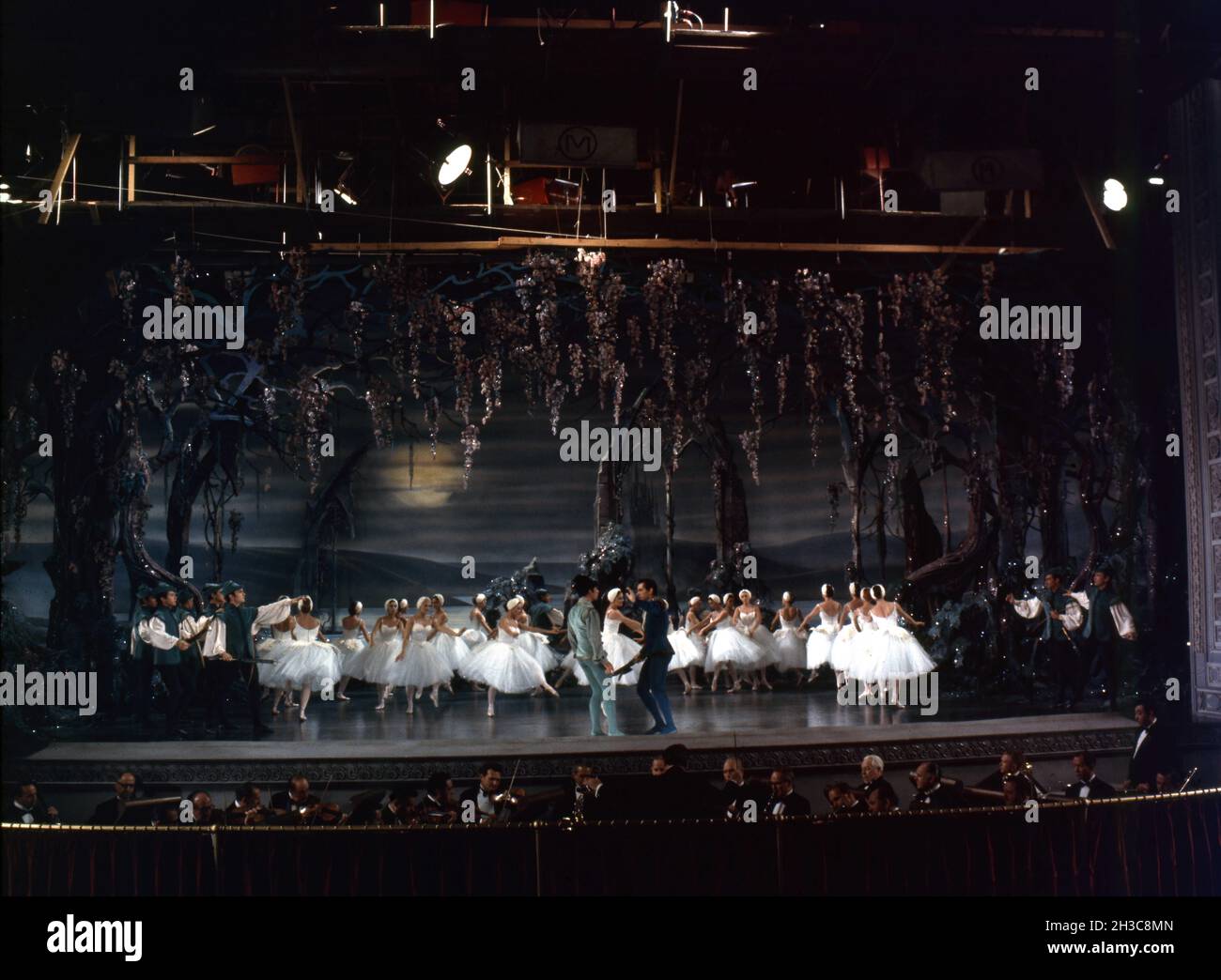 Jule lake hi-res stock photography and images - Alamy