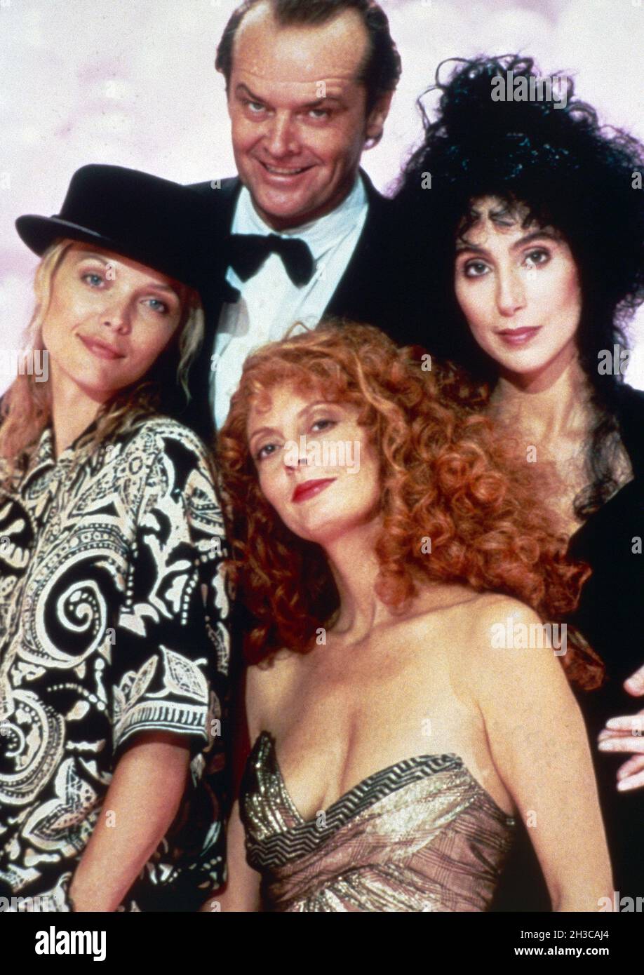 USA. Michelle Pfeiffer, Cher, Susan Sarandon and Jack Nicholson in the ...