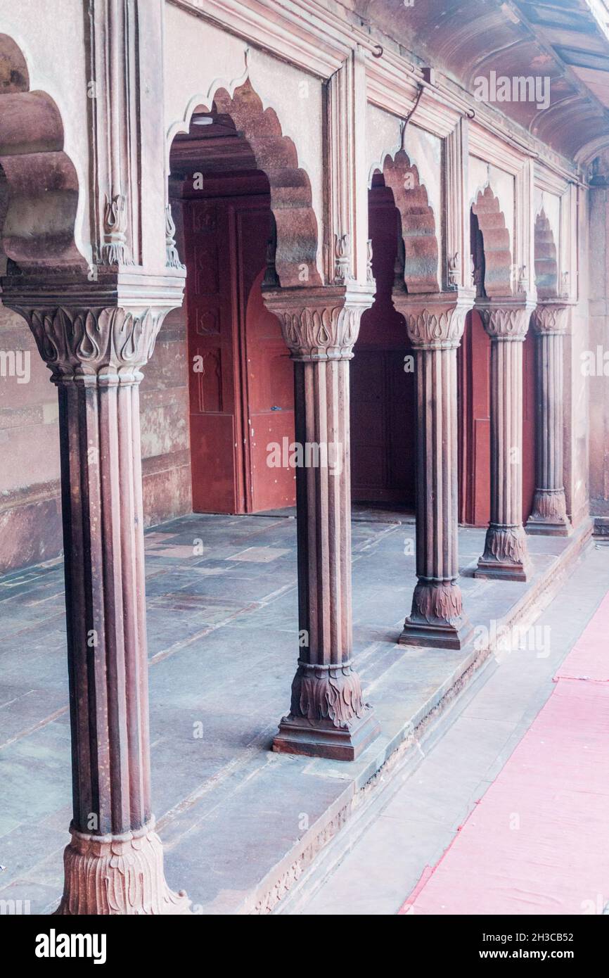 Row of columns at Jama Masjid mosque in the center of Delhi, India ...