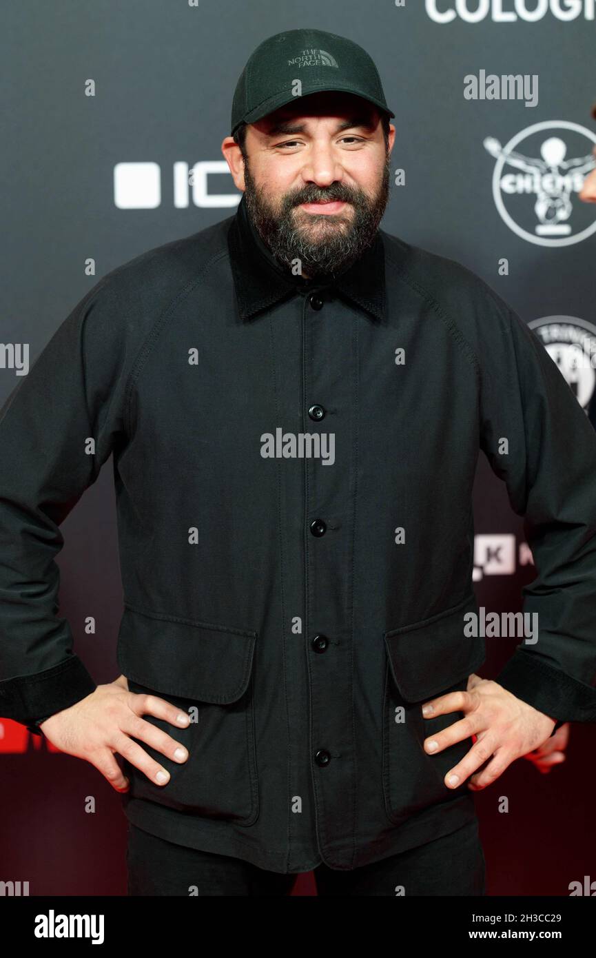 Cologne, Germany. 27th Oct, 2021. Actor Sahin Eryilmaz arrives for the ...