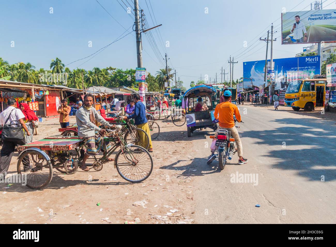 Bangladesh rickshaw village hi-res stock photography and images - Alamy