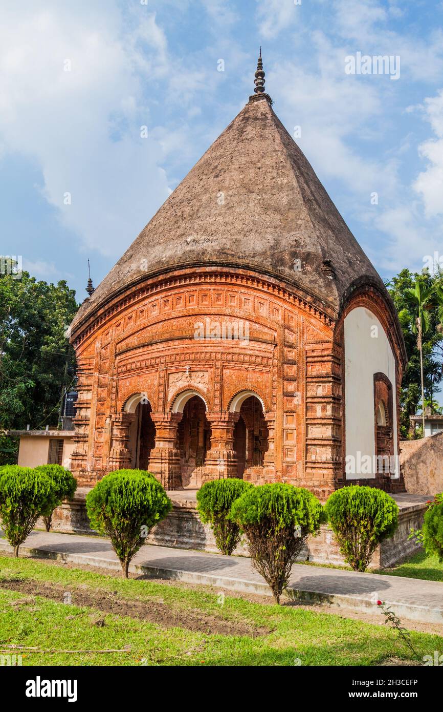 Chauchala Chhota Govinda Mandir temple in Puthia village, Bangladesh ...