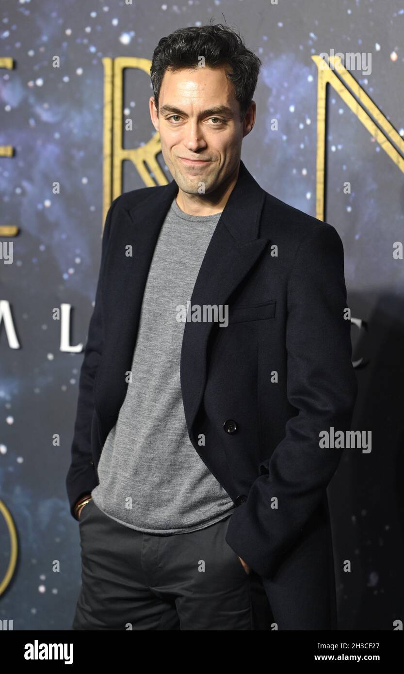 Alex hassell hi-res stock photography and images - Alamy
