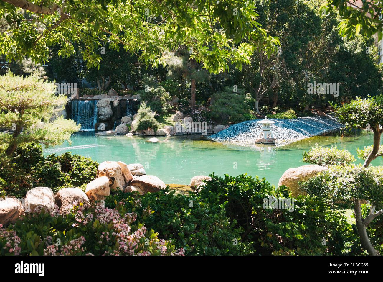The main pond in the Japanese Friendship Garden of Phoenix, Arizona ...