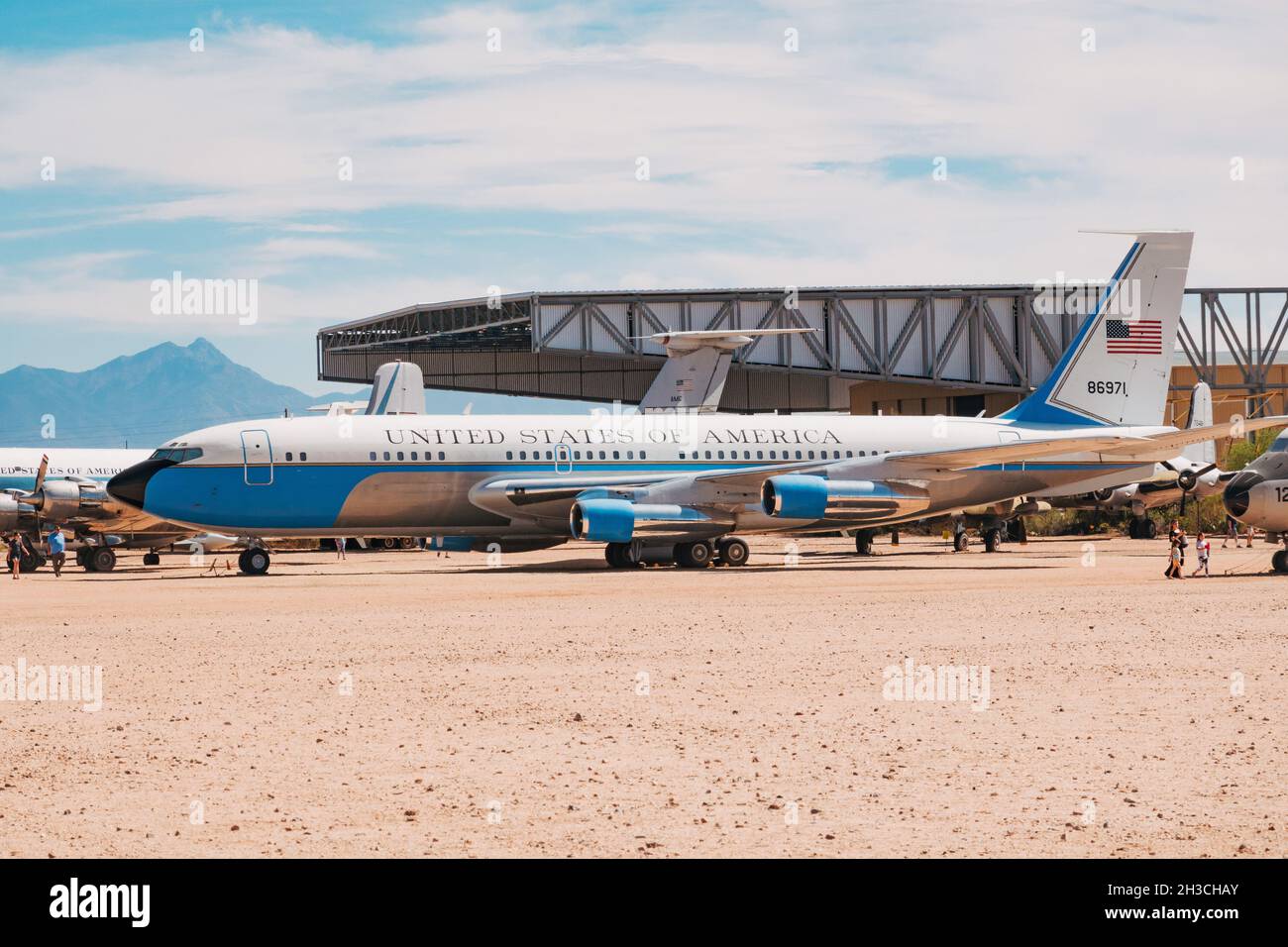 a Boeing VC-137B Stratoliner, a modified 707 that served as Air Force ...
