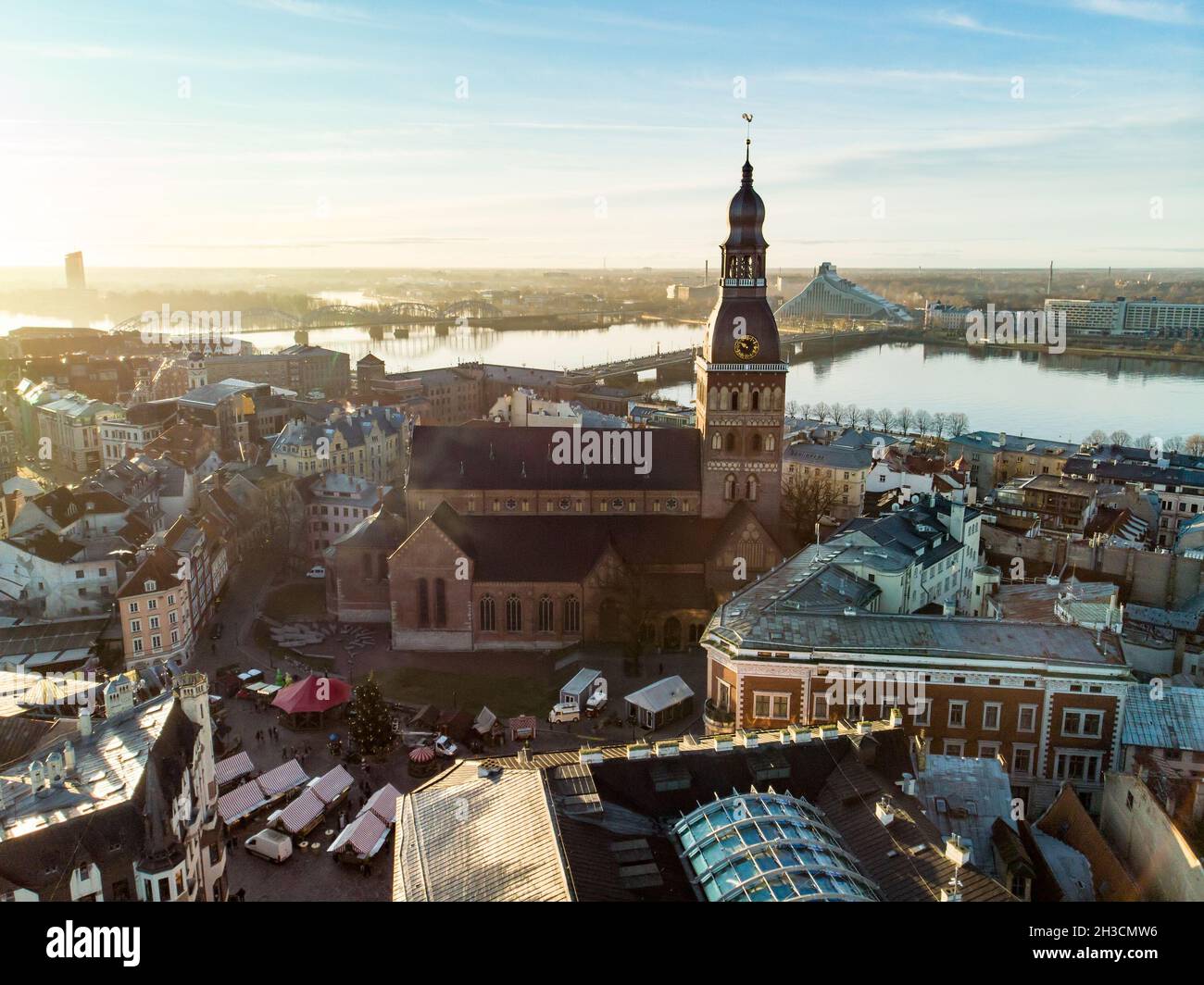 Beautiful Riga city panorama in winter with snow covered houses ...