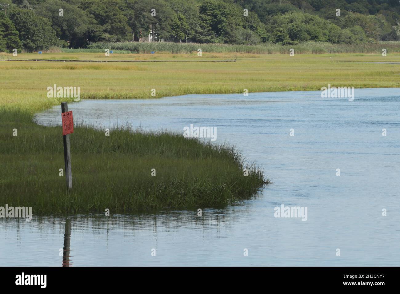 Cape Cod is a hook shaped peninsula in Massachusetts just south of ...