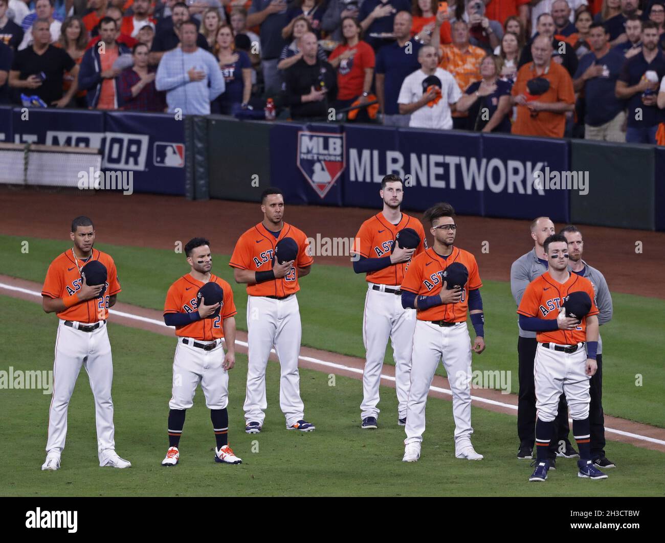 Mlb players national anthem hi-res stock photography and images - Alamy