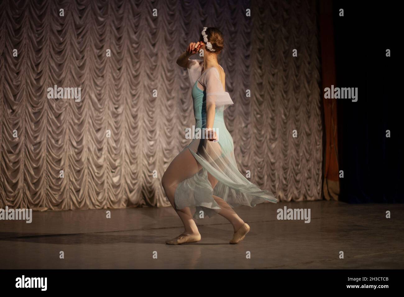 Light blue dress hi-res stock photography and images - Alamy