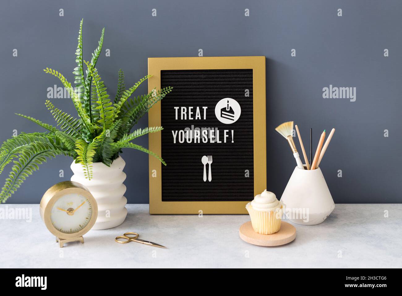 Crafting corner hi-res stock photography and images - Alamy