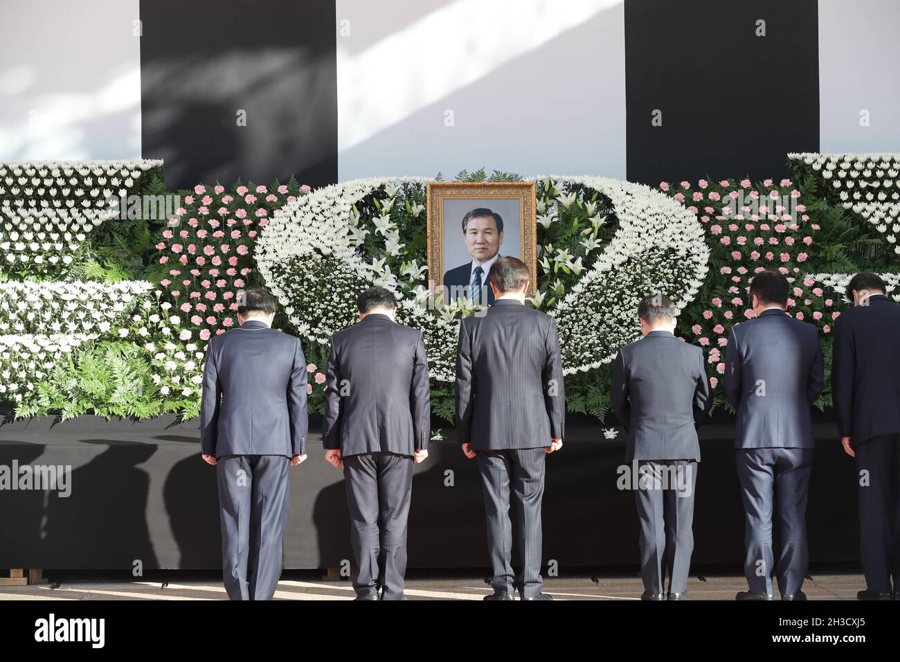 28th Oct, 2021. Memorial altar for late ex-President Roh Tae-woo ...