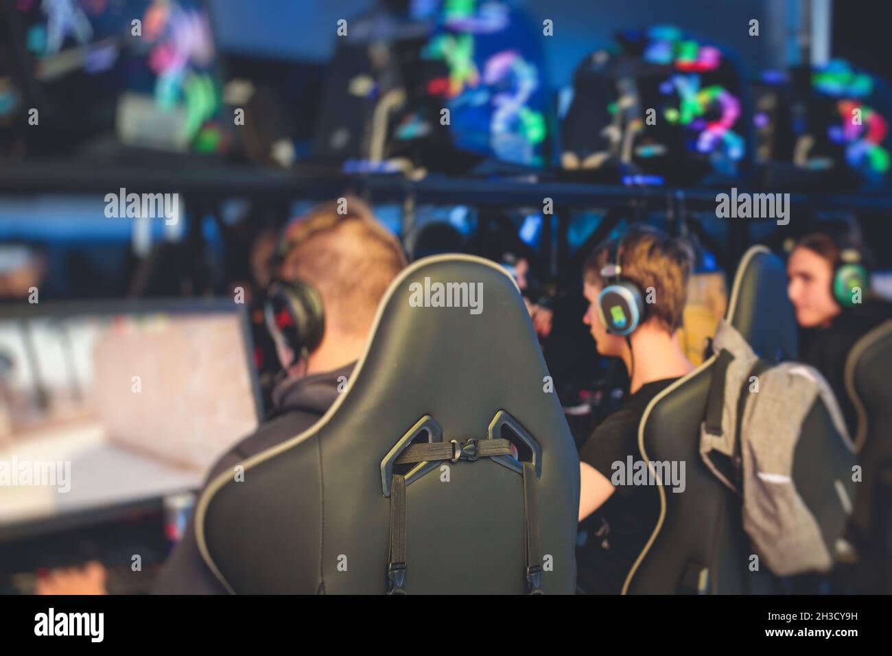Cyber sport e-sports tournament, team of professional gamers, close-up ...