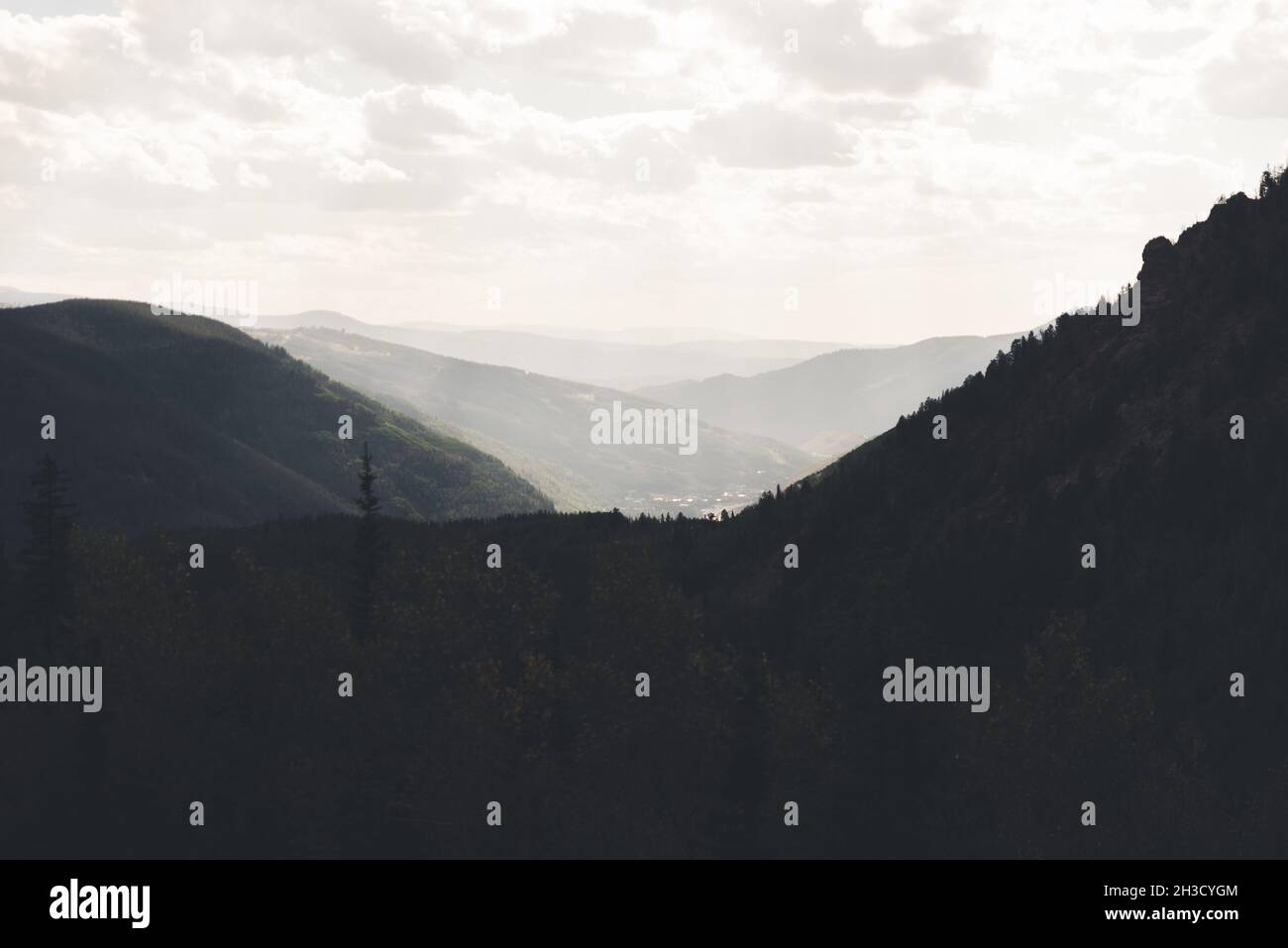 Vail mountain cloudy hi-res stock photography and images - Alamy