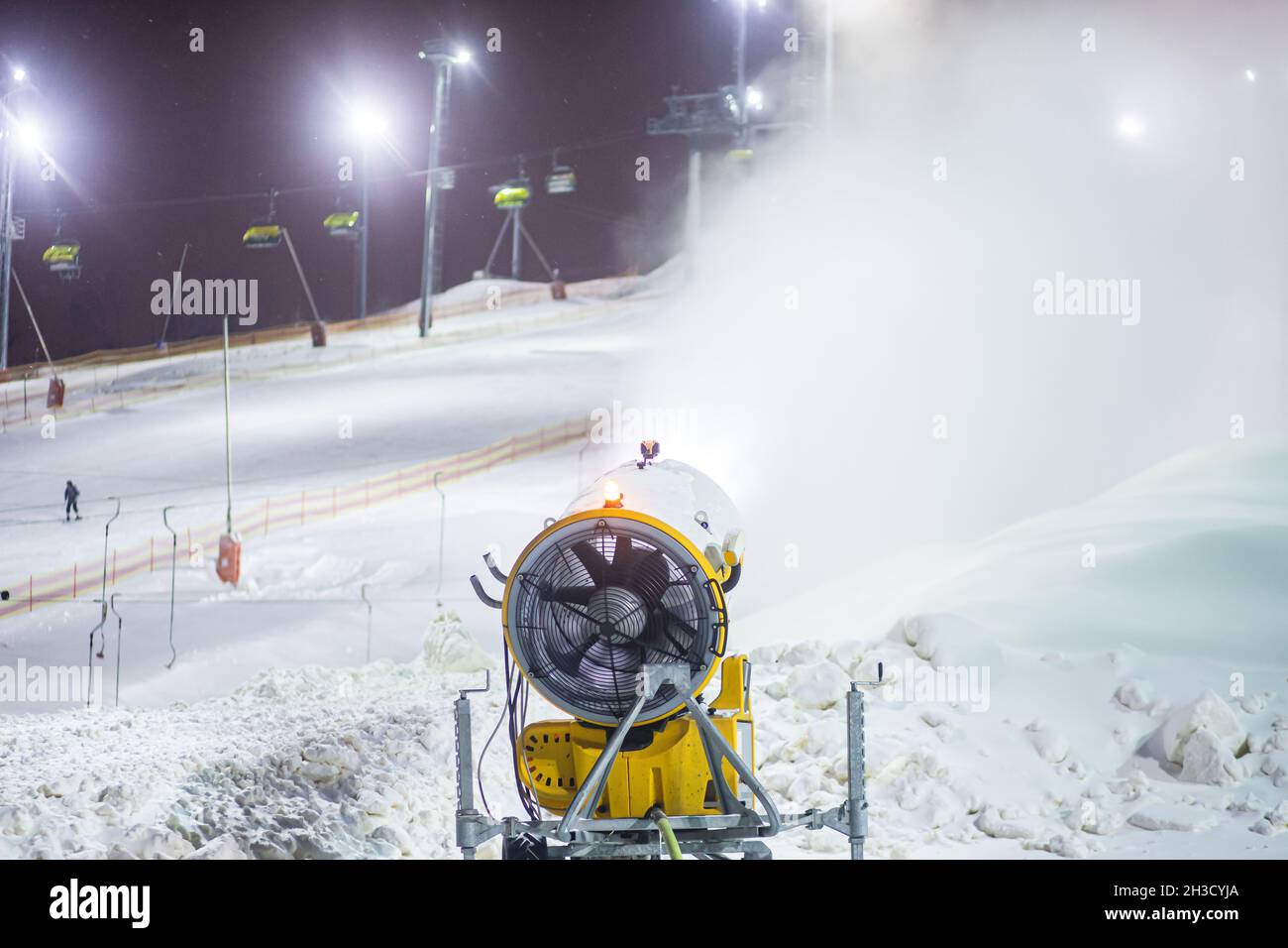Piste maintenance hi-res stock photography and images - Alamy