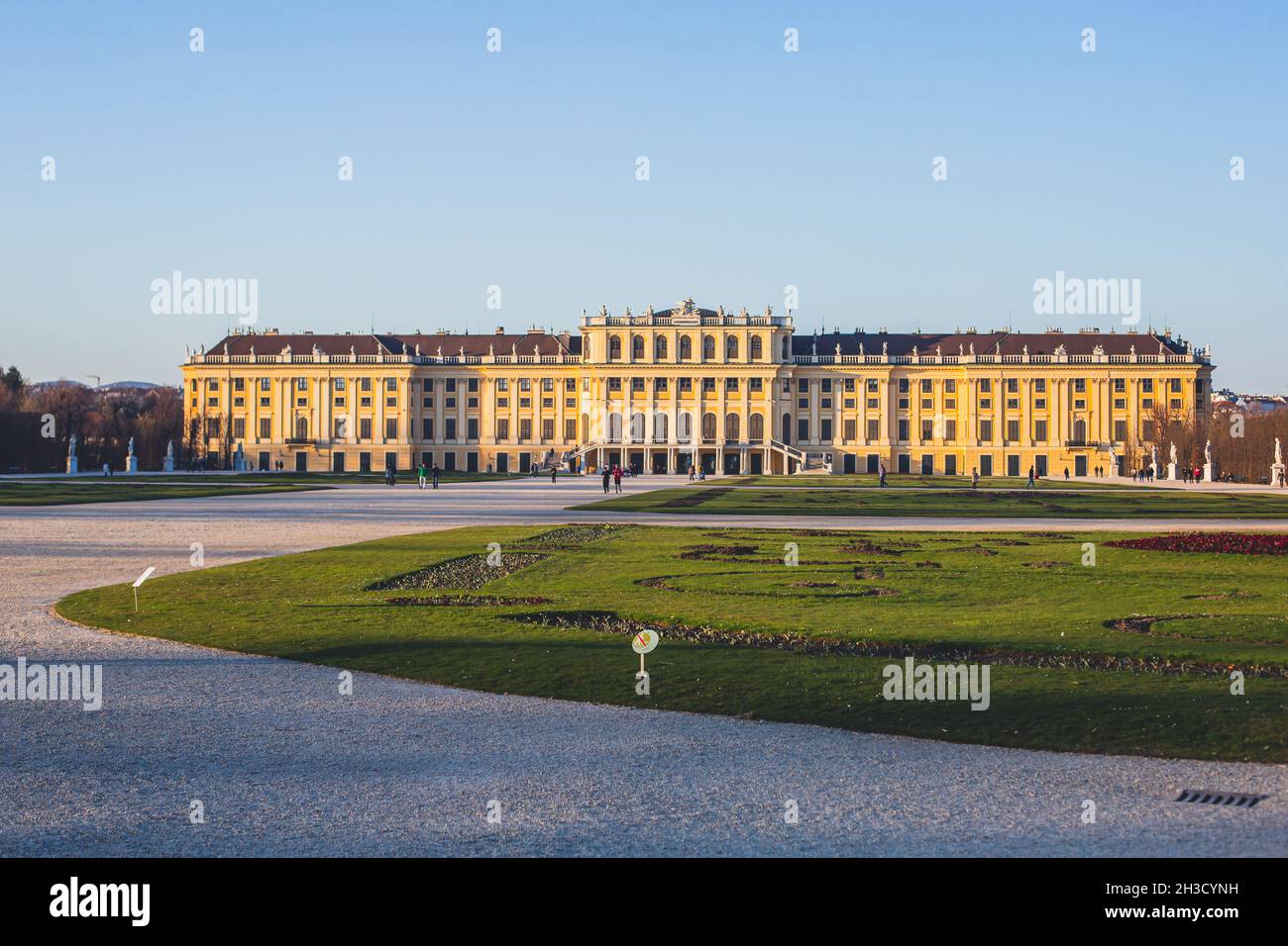 Schonbrunn Palace, Hietzing, Vienna, Austria, summer spring vibrant ...