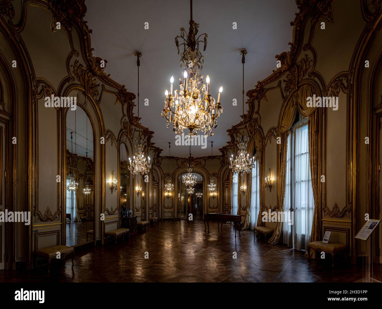 Versailles hall of mirrors paris france hi-res stock photography and ...