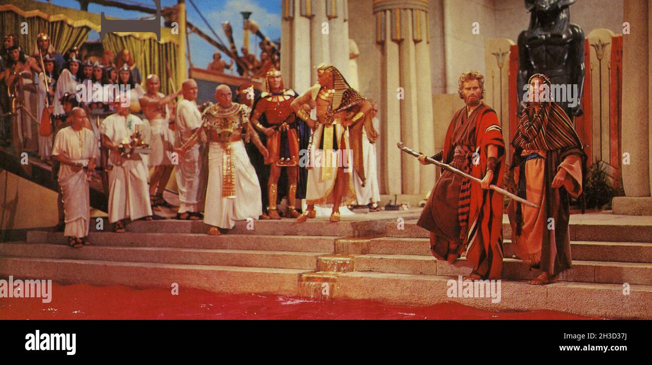 The ten commandments 1956 yul brynner hi-res stock photography and ...