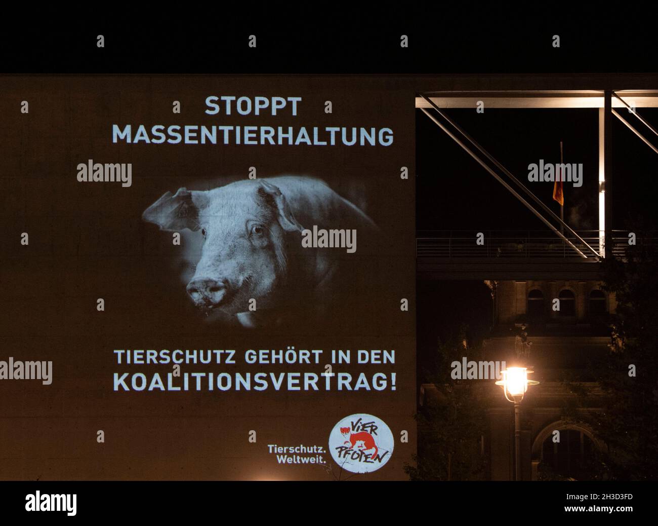 Stop factory farming hi-res stock photography and images - Alamy