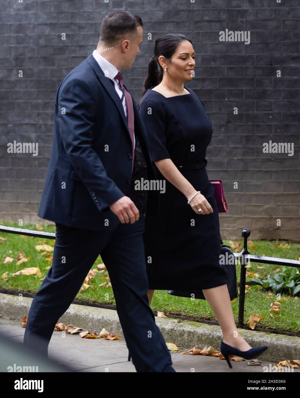 Priti patel 2021 hi-res stock photography and images - Alamy