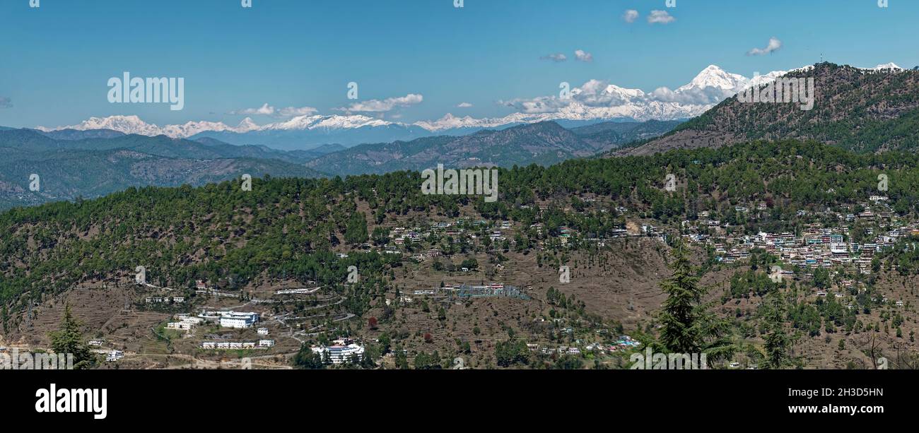 Himalayan mountain ranges and Almora city Stock Photo - Alamy
