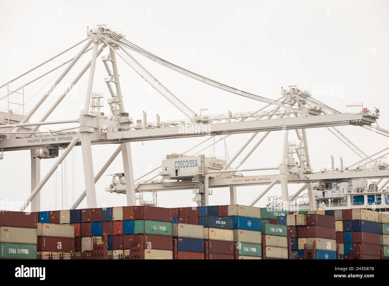 Los Angeles, California, USA - September 26, 2021: Port of Los Angeles ...