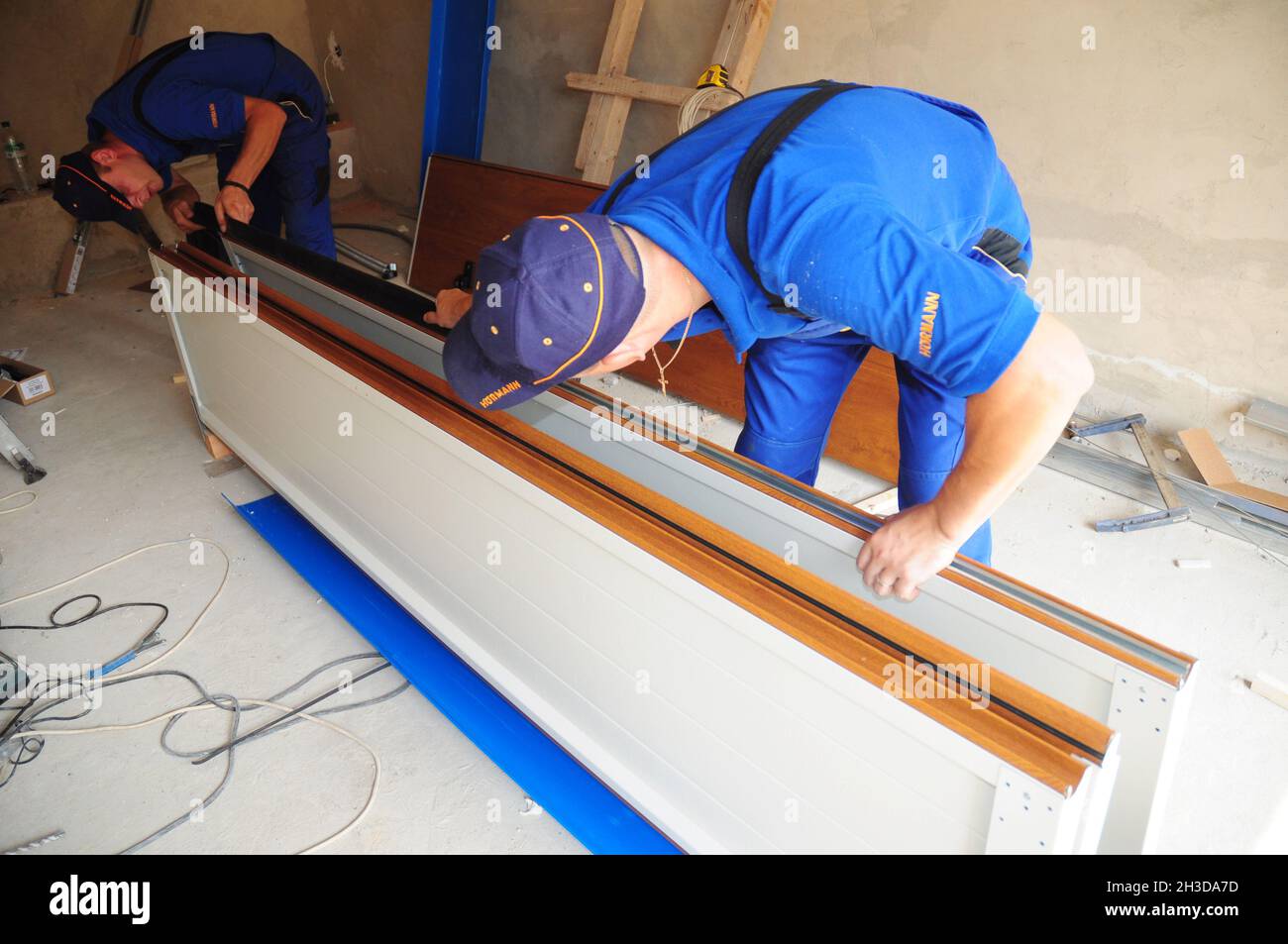 Weatherproofing seals hi-res stock photography and images - Alamy