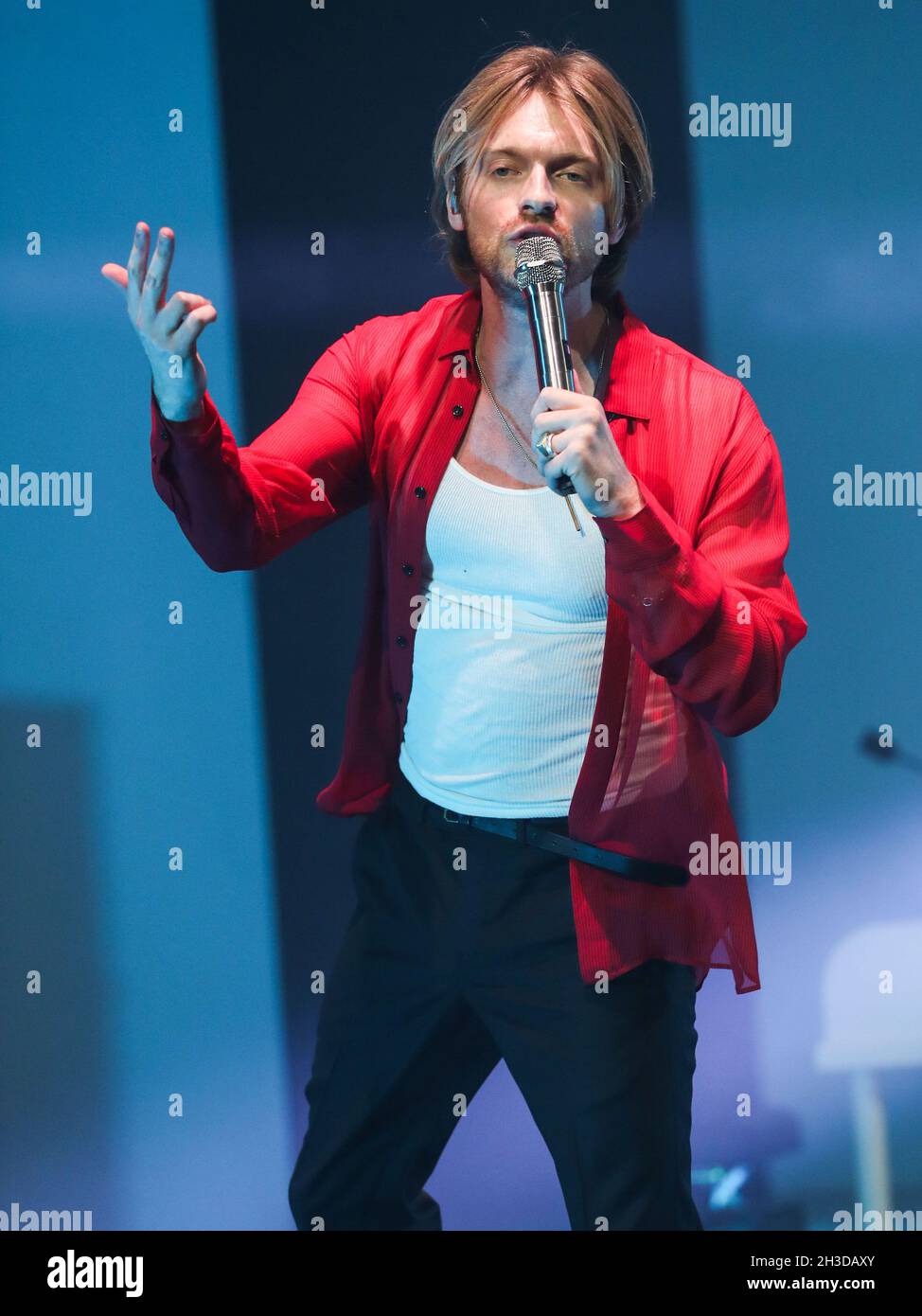 LOS ANGELES, CALIFORNIA, USA - OCTOBER 27: Singer FINNEAS (Finneas O ...