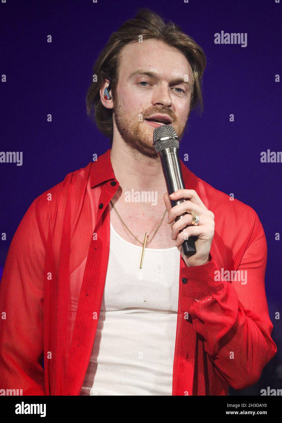 LOS ANGELES, CALIFORNIA, USA - OCTOBER 27: Singer FINNEAS (Finneas O ...