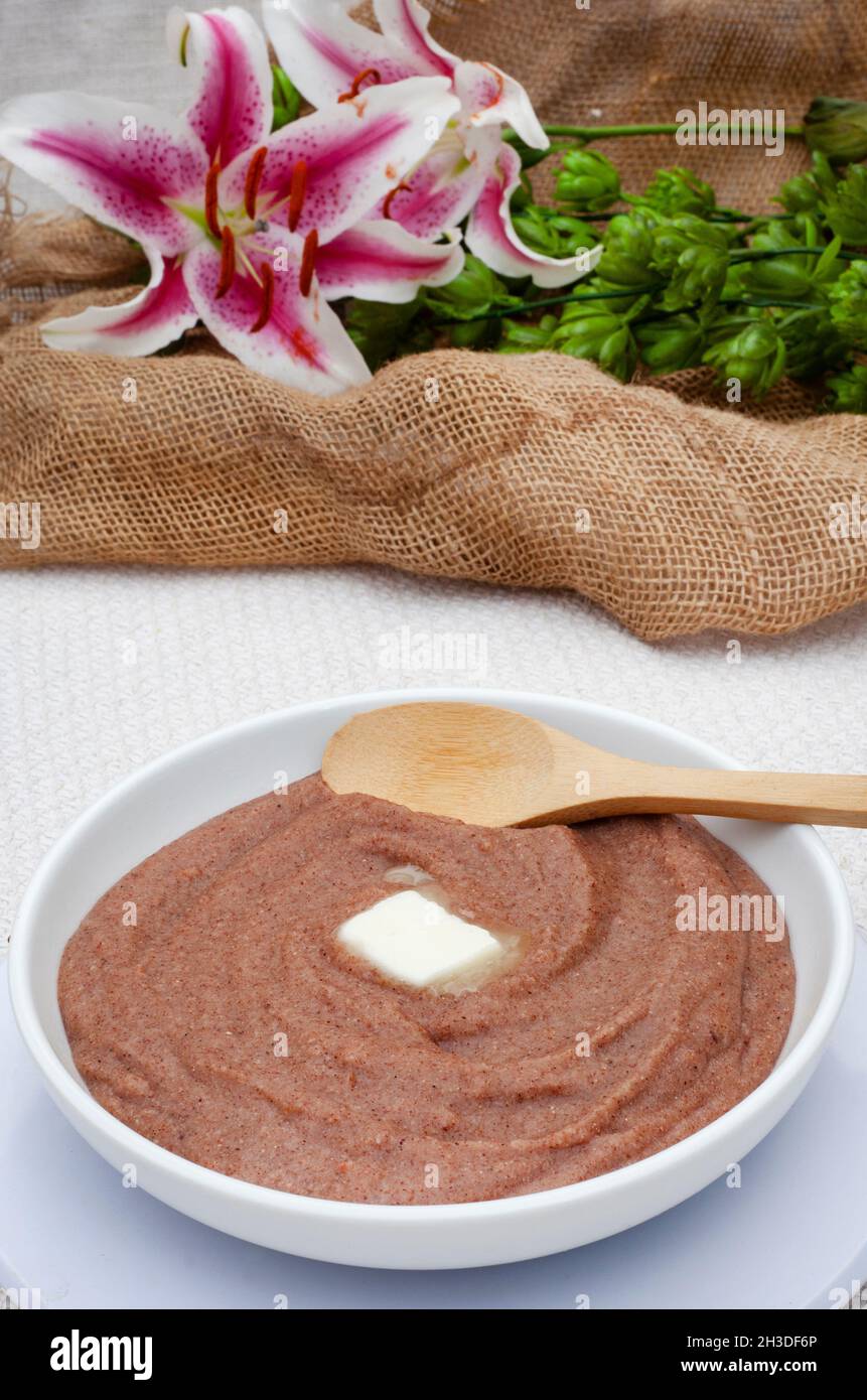 Traditional south African sorghum porridge Stock Photo - Alamy
